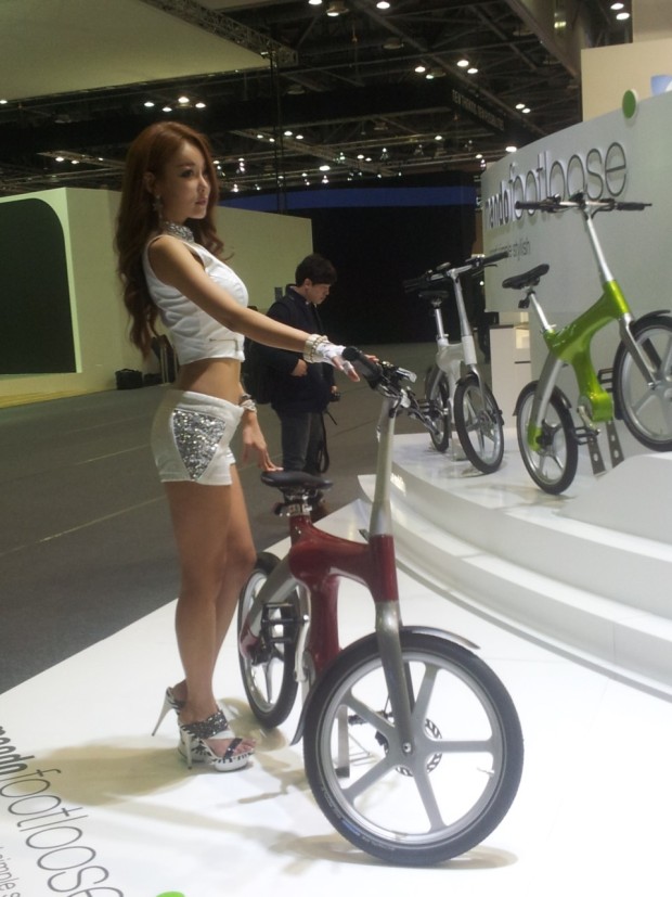 자전거는..미녀와함께...ㄱㅈㅇ~~~♡♡♡ - 스카이파크