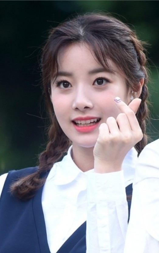 에이프릴 현주 손하트 - 스카이파크