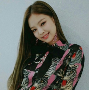 블랙핑크 제니 - 스카이파크